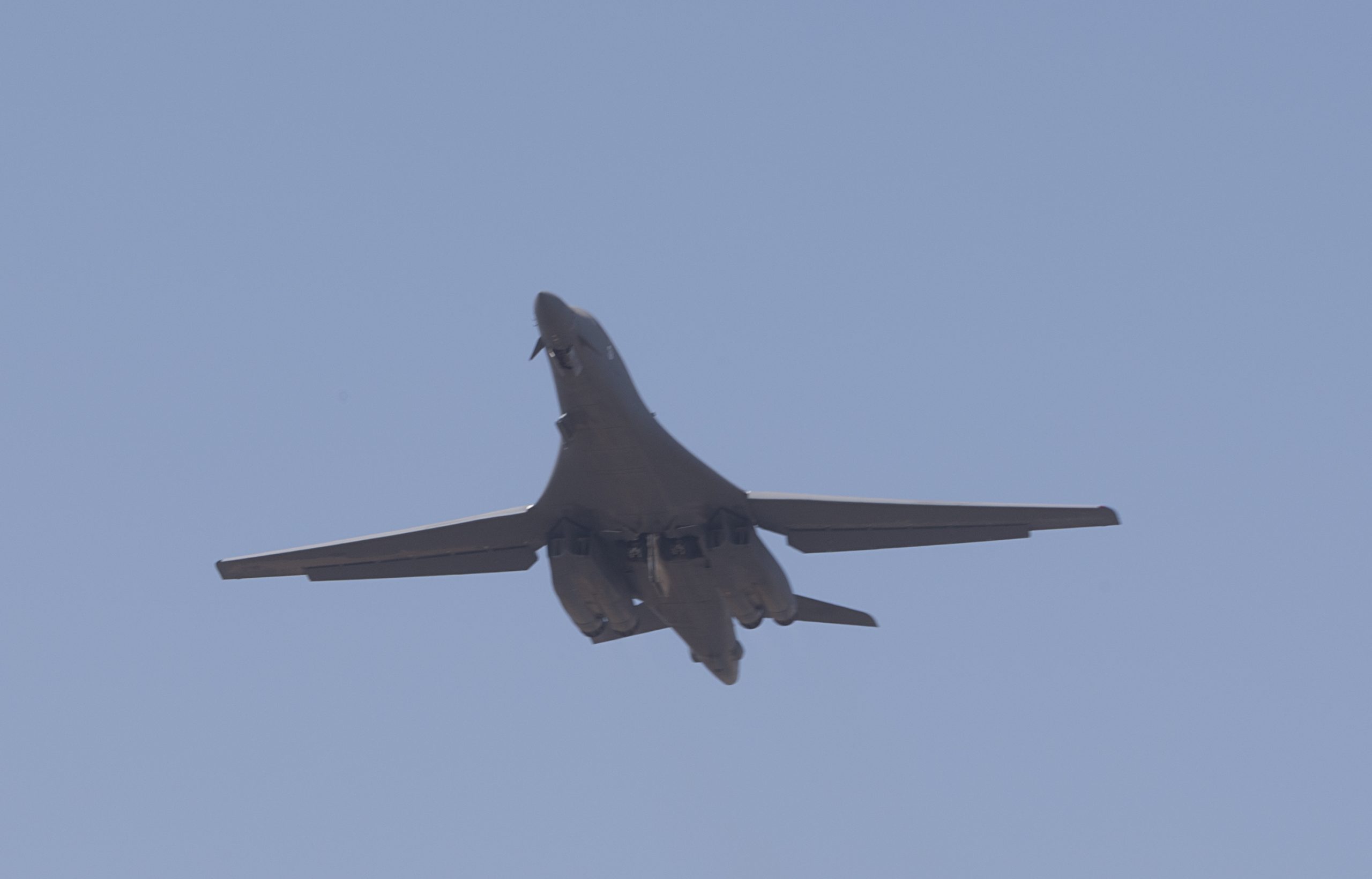 Connect with the U.S. Air Force - Mixed Reality Air Refueling Training ...